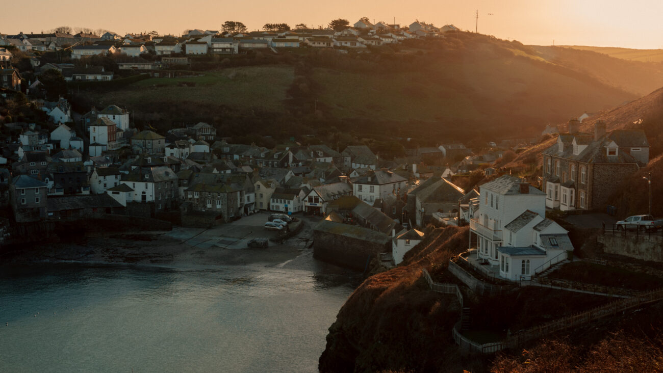 6 Reasons Why You Should Visit Cornwall in Autumn